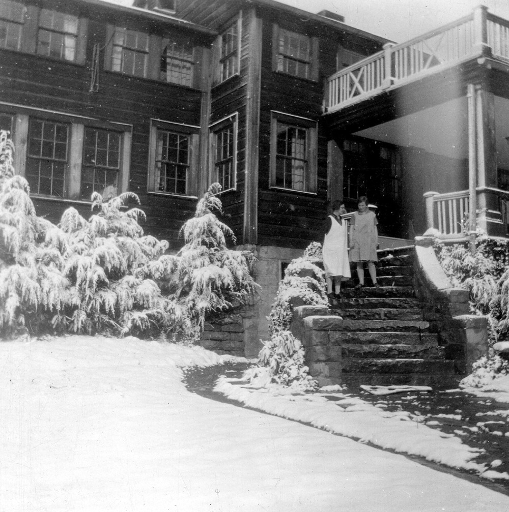 BOYS HOUSE (Library) - PINE MOUNTAIN SETTLEMENT SCHOOL COLLECTIONS