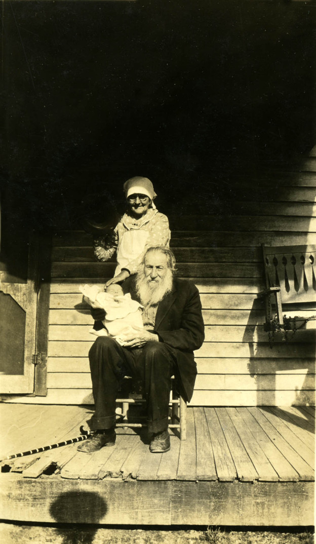 COMBS FAMILY - PINE MOUNTAIN SETTLEMENT SCHOOL COLLECTIONS