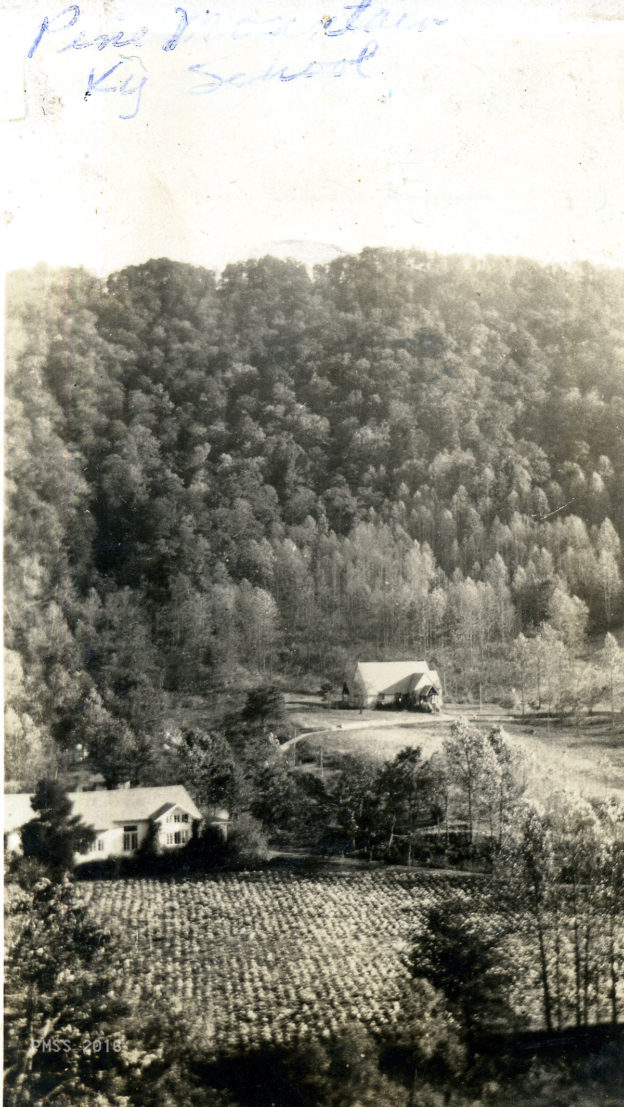 VICTOR WOOTEN Student - PINE MOUNTAIN SETTLEMENT SCHOOL COLLECTIONS