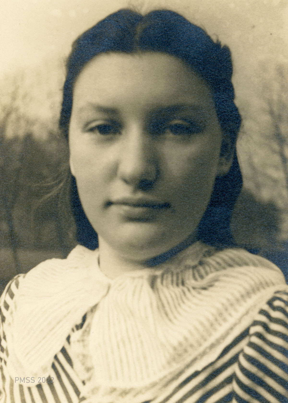 STELLA TAYLOR Student - PINE MOUNTAIN SETTLEMENT SCHOOL COLLECTIONS
